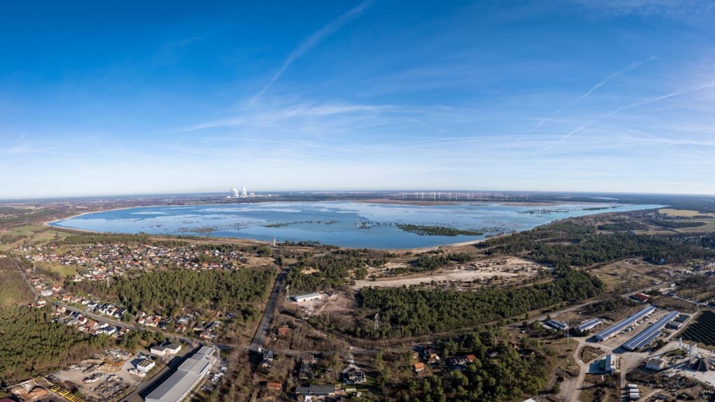Cottbuser Ostsee erstmalig mit nahezu geschlossener Wasserfläche ...